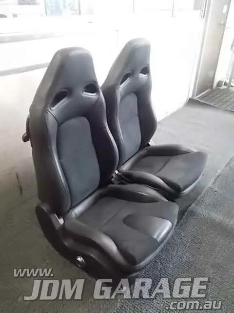 R35 GTR Black Front Seats Pair - JDM Garage Australia