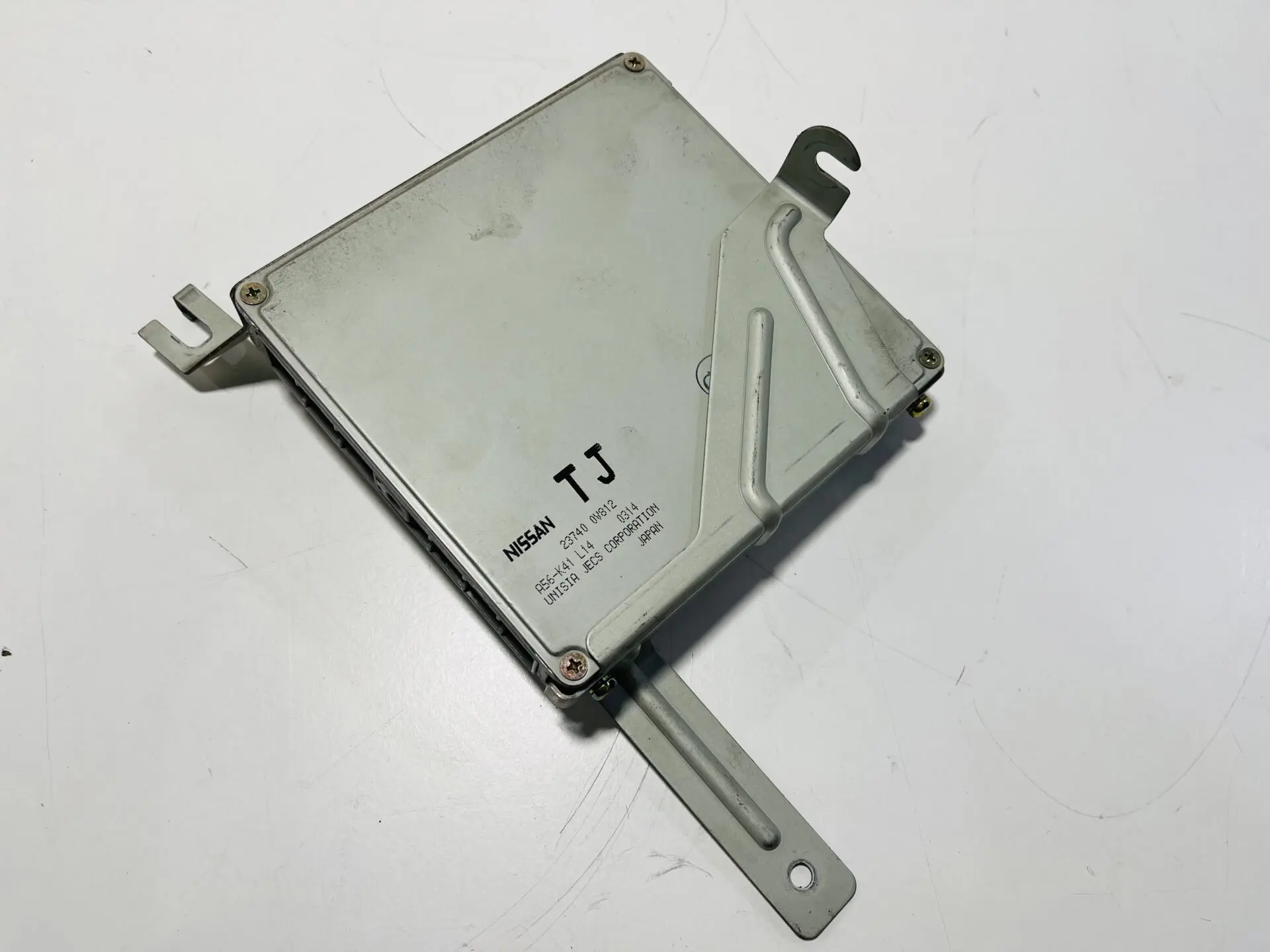 C34 Stagea Engine ECU Auto - JDM Garage Australia