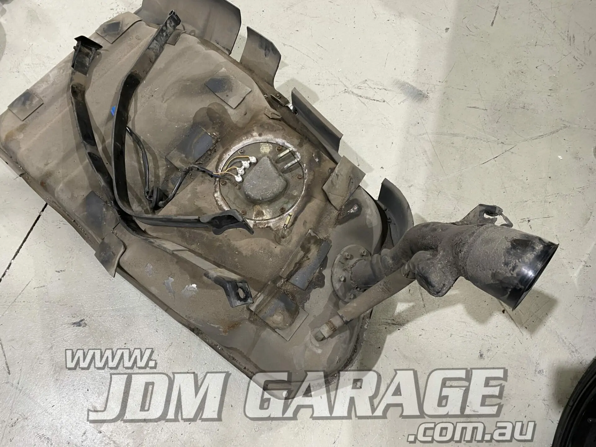 R32 GTST Fuel Tank with Fuel Pump - JDM Garage Australia