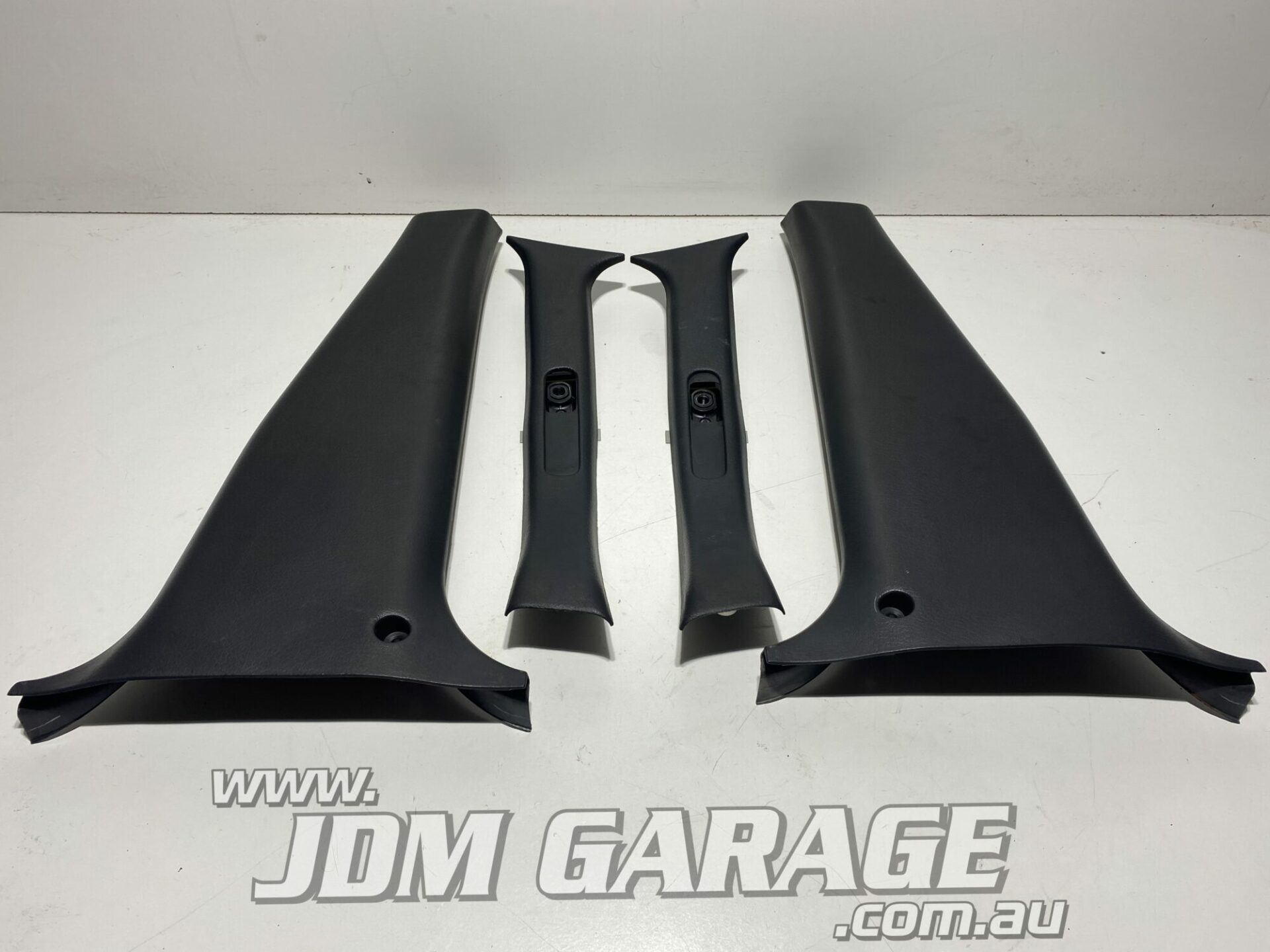 R32 Sedan B-pillar Trims - JDM Garage Australia