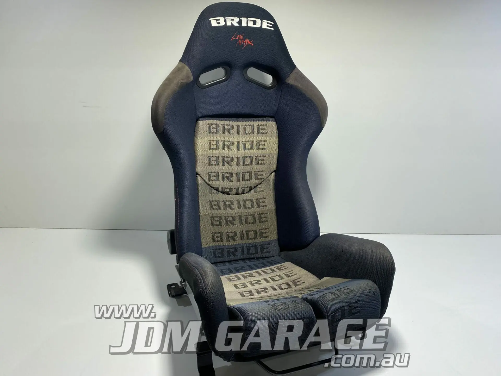 Bride Low Max Fixed Back Seat with Bride Rail R32 R33 - JDM Garage ...