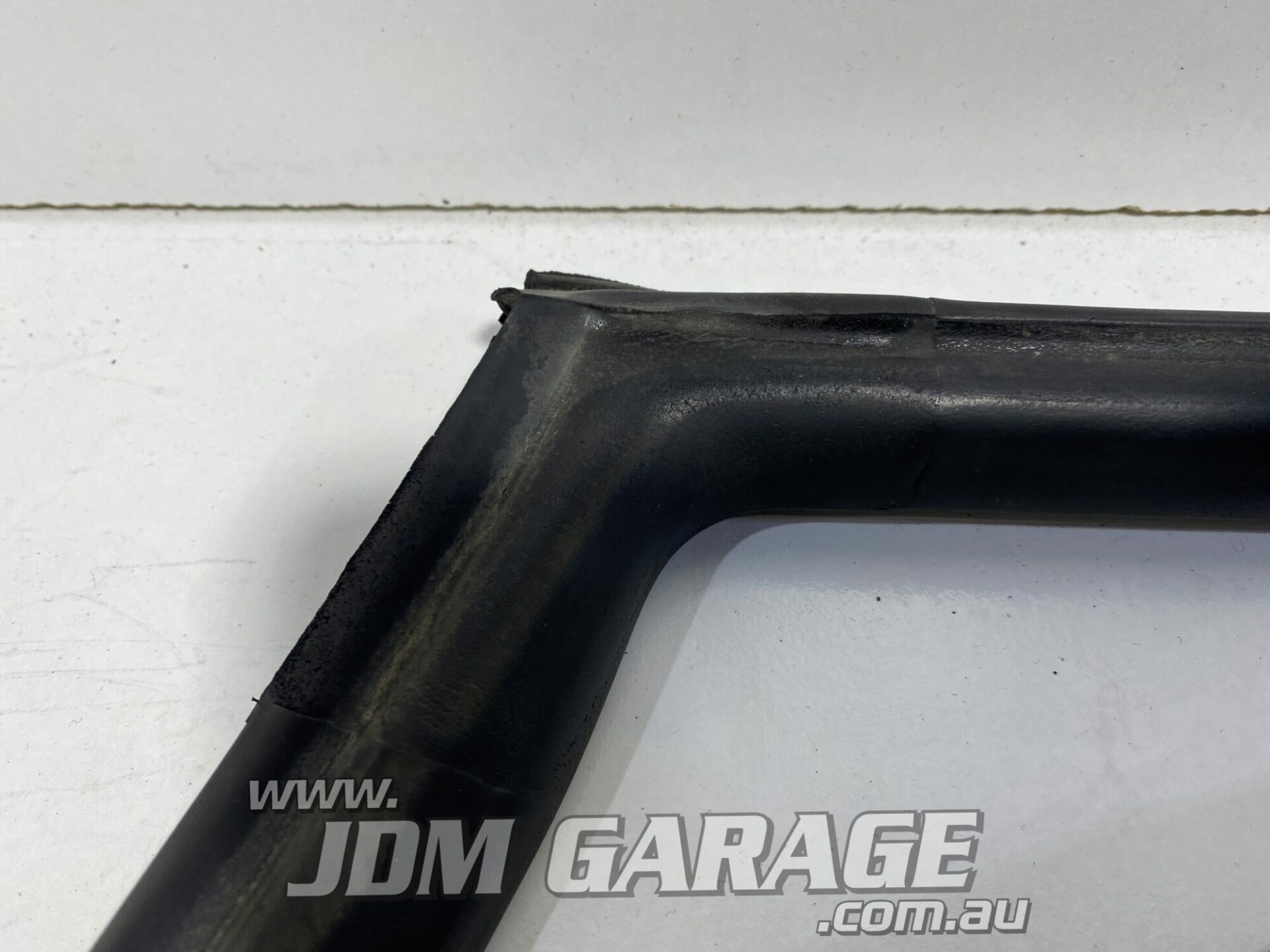 R32 Sedan Window Rubbers Seals - JDM Garage Australia