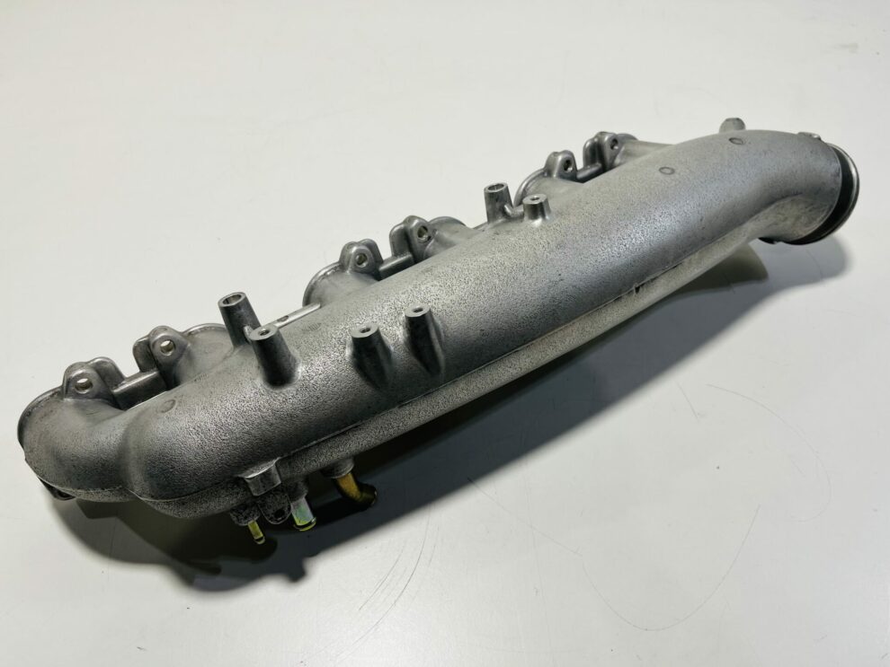 RB26 Intake Manifold Plenum - JDM Garage Australia