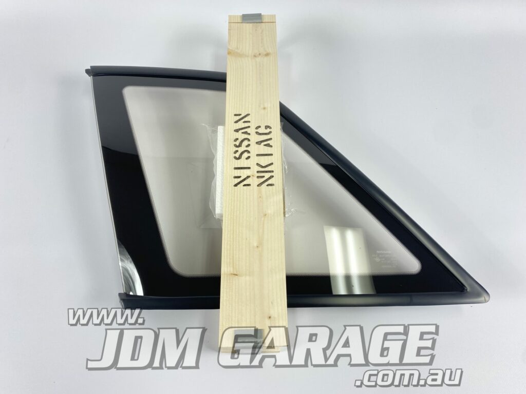 Genuine R32 Skyline Rear Quarter Glass LHS - JDM Garage Australia
