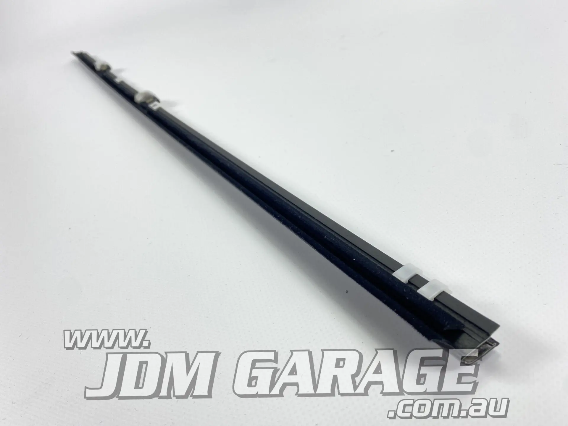 Genuine R32 Outer Door Moulding RHS - JDM Garage Australia