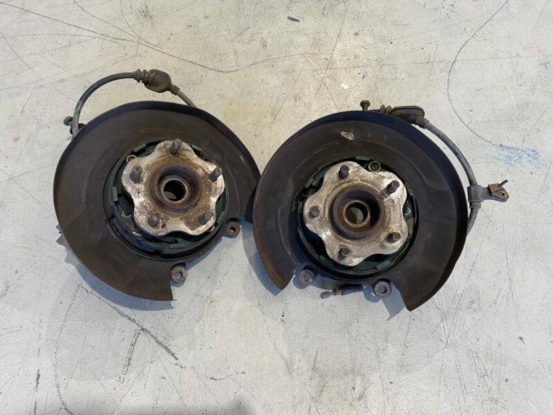 R32 GTST Rear Hubs and Knuckles - JDM Garage Australia