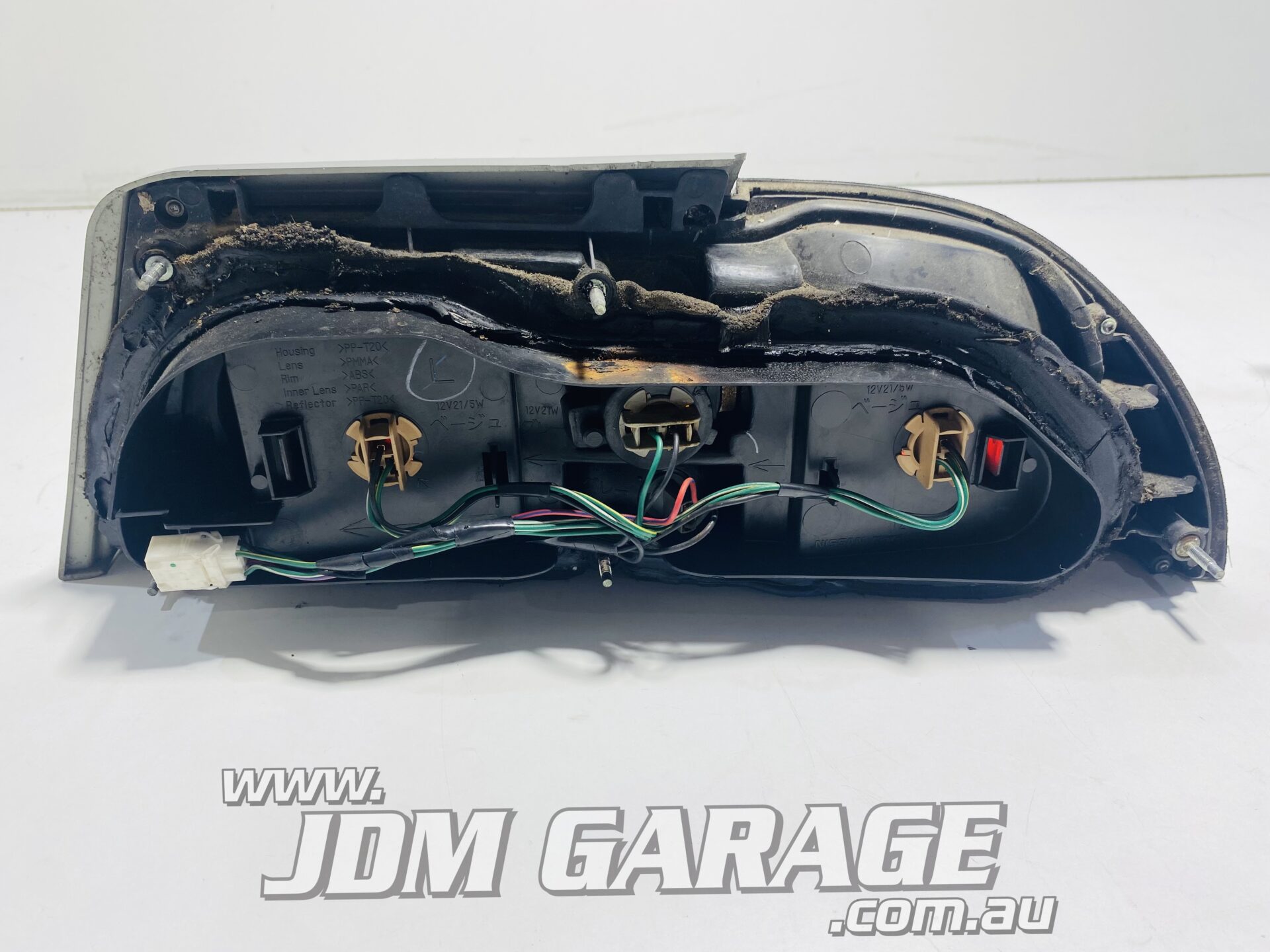 R33 Sedan Series 2 Tail Light Set - JDM Garage Australia