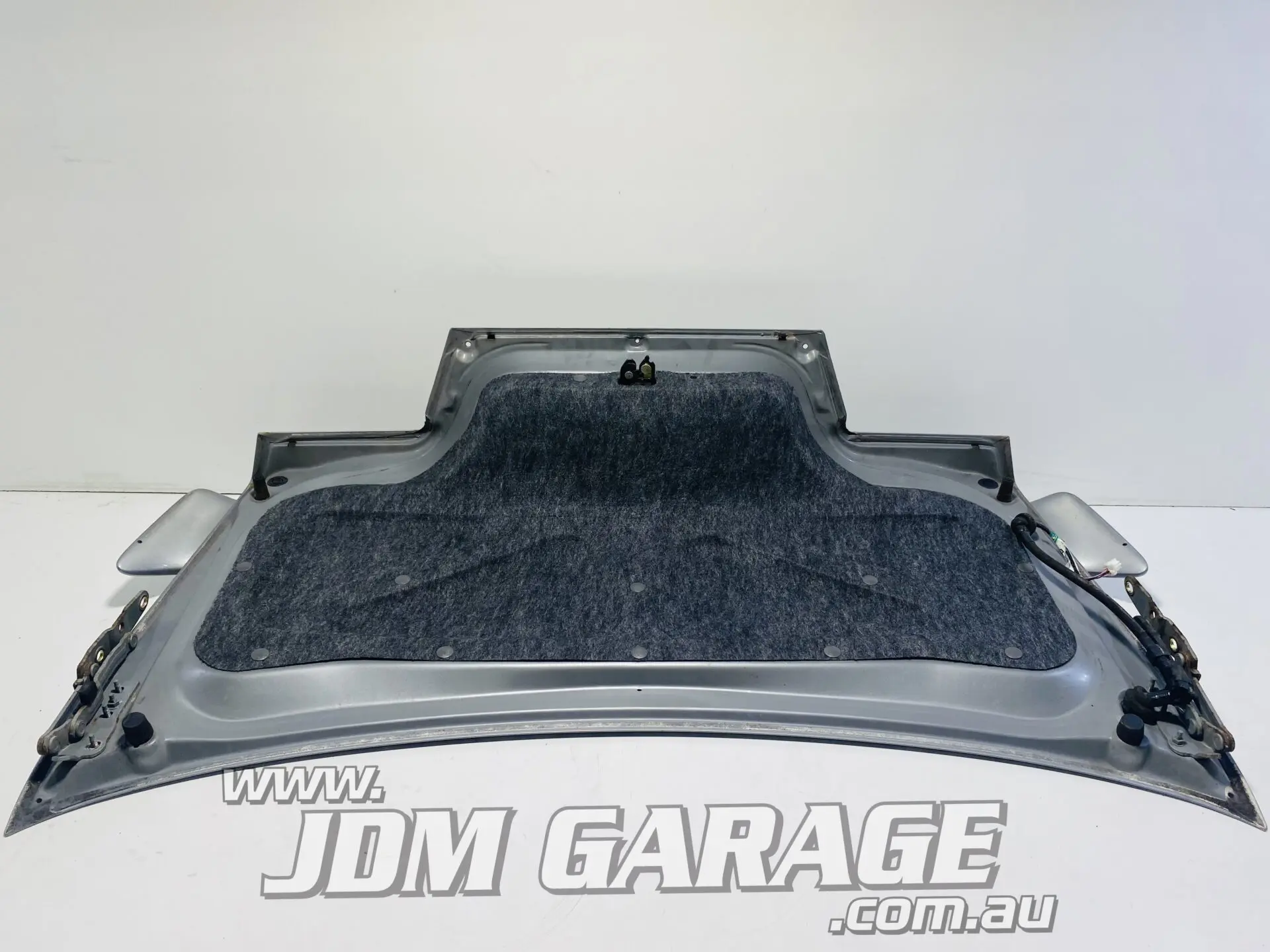 R33 Sedan Boot Lid and Spoiler - JDM Garage Australia