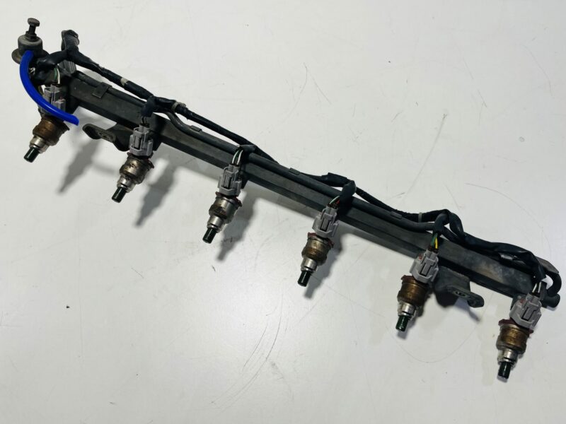 Denso 550cc Injectors with Nismo Fuel Reg RB26 - JDM Garage Australia