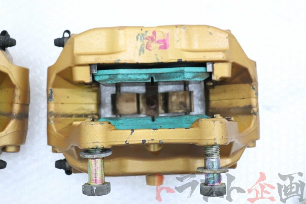 R34 GTR Brembo Front Brake Calipers and Rotors - JDM Garage Australia