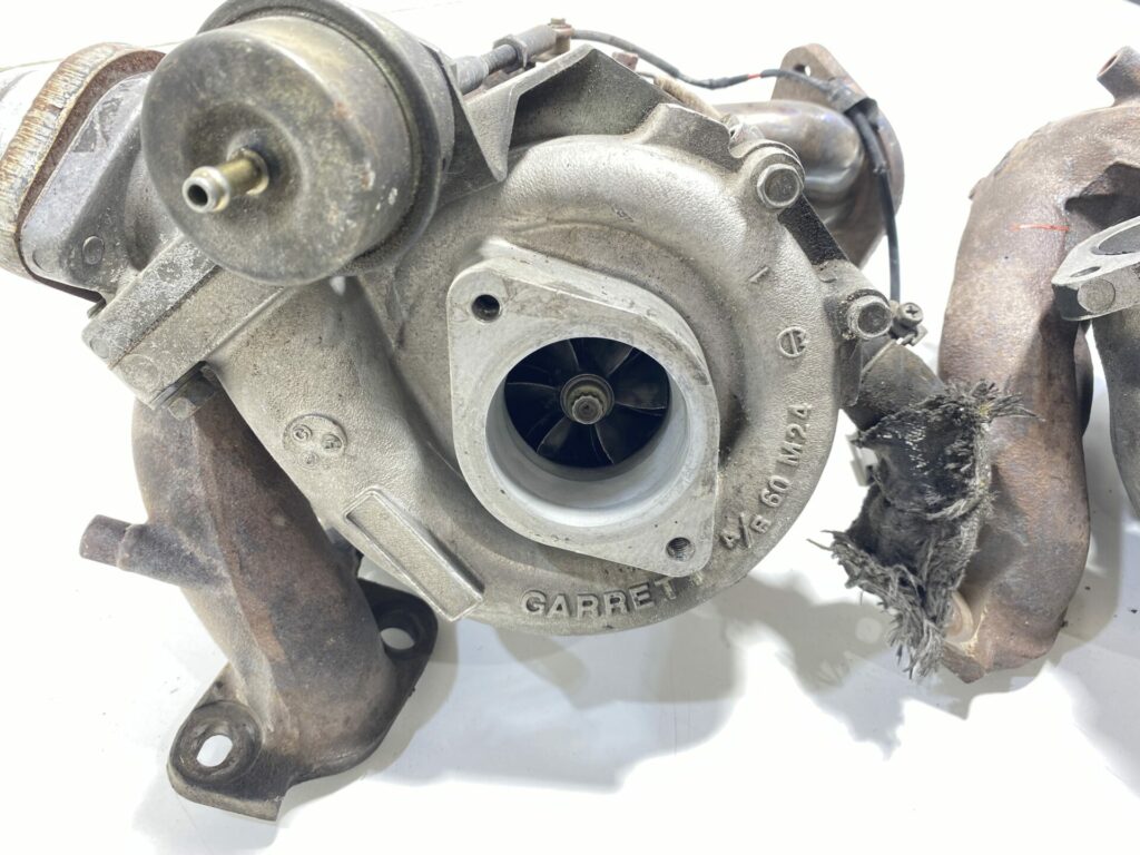 Nismo R32 Turbochargers with HKS Dump Pipes RB26 - JDM Garage Australia