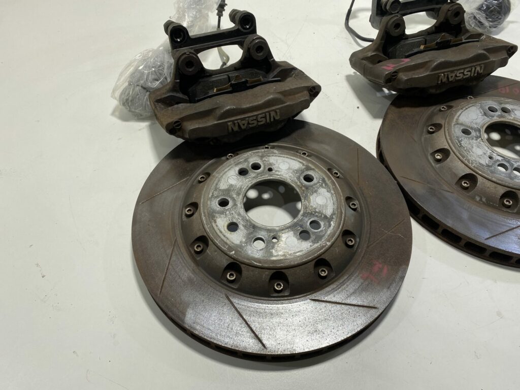 R32 GTST Calipers with 330mm Rotors - JDM Garage Australia