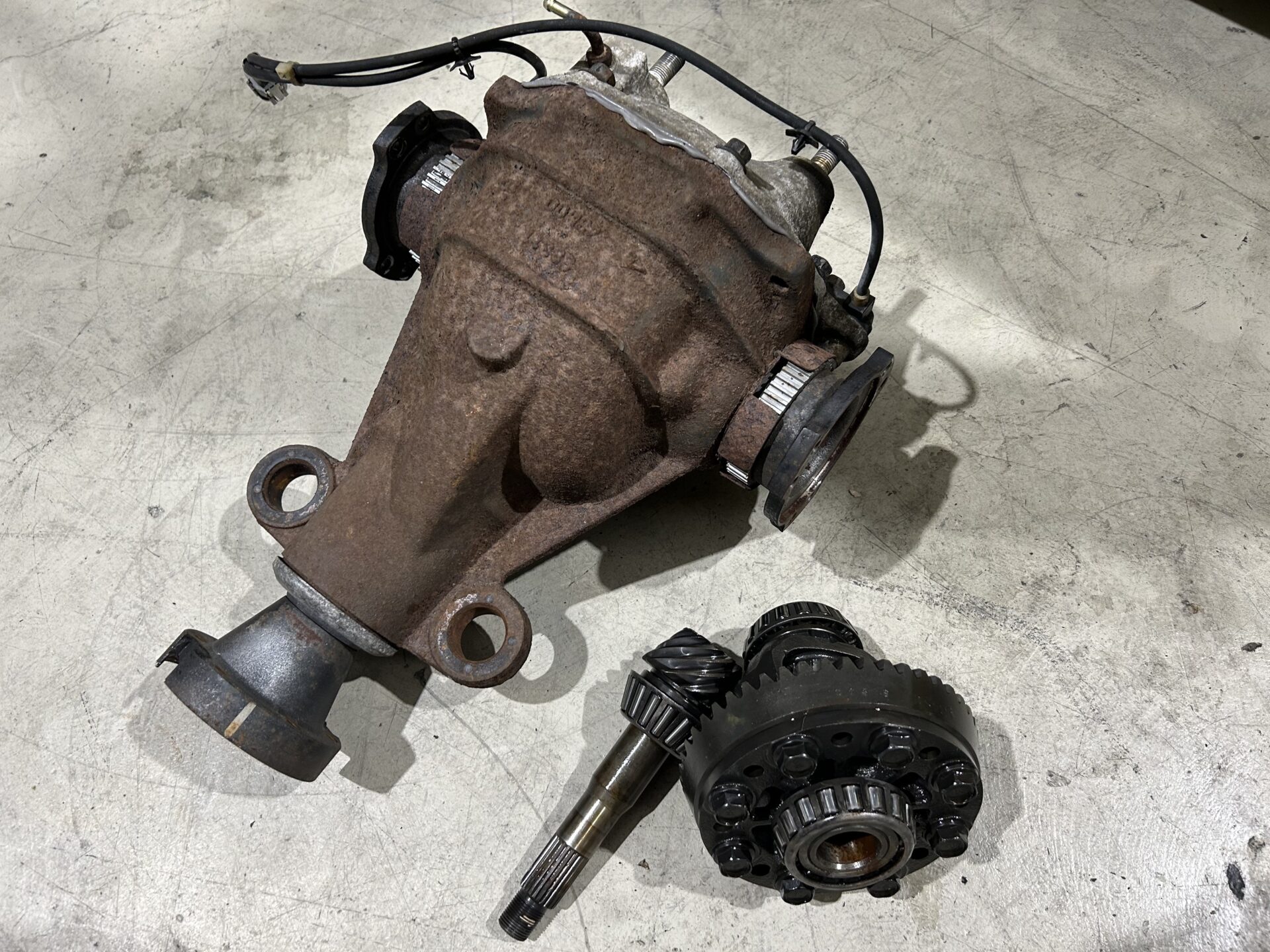 R34 GT4 Front and Rear Diffs 4.3 Ratio - JDM Garage Australia