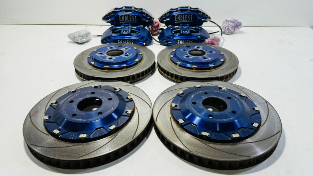 Endless Brake Kit 6 and 4 Pot R32 R33 GTR - JDM Garage Australia