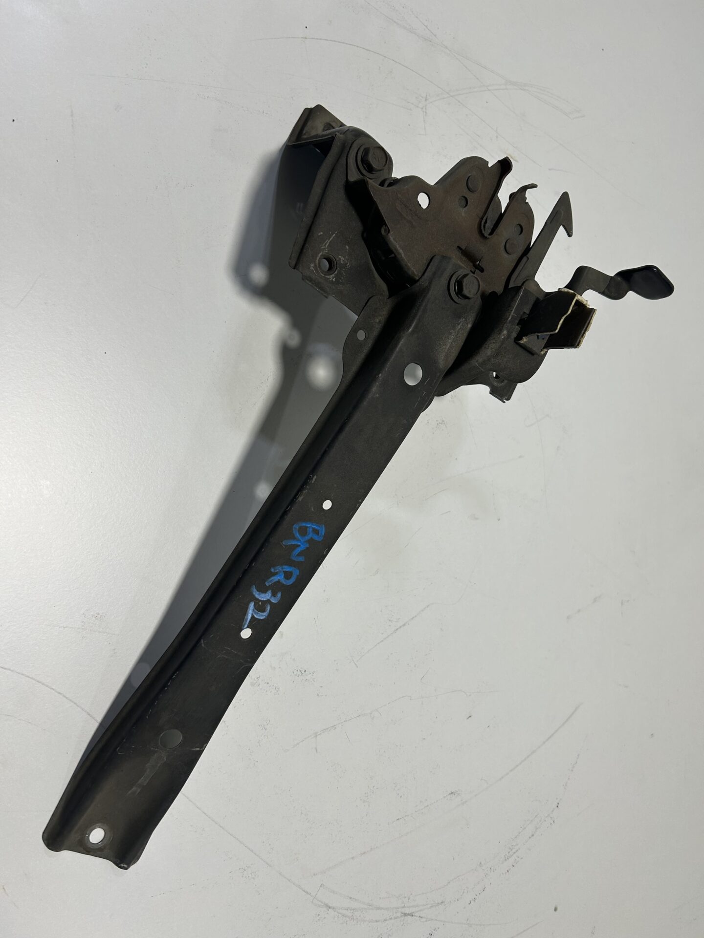 R32 GTR Bonnet Latch And Support - JDM Garage Australia