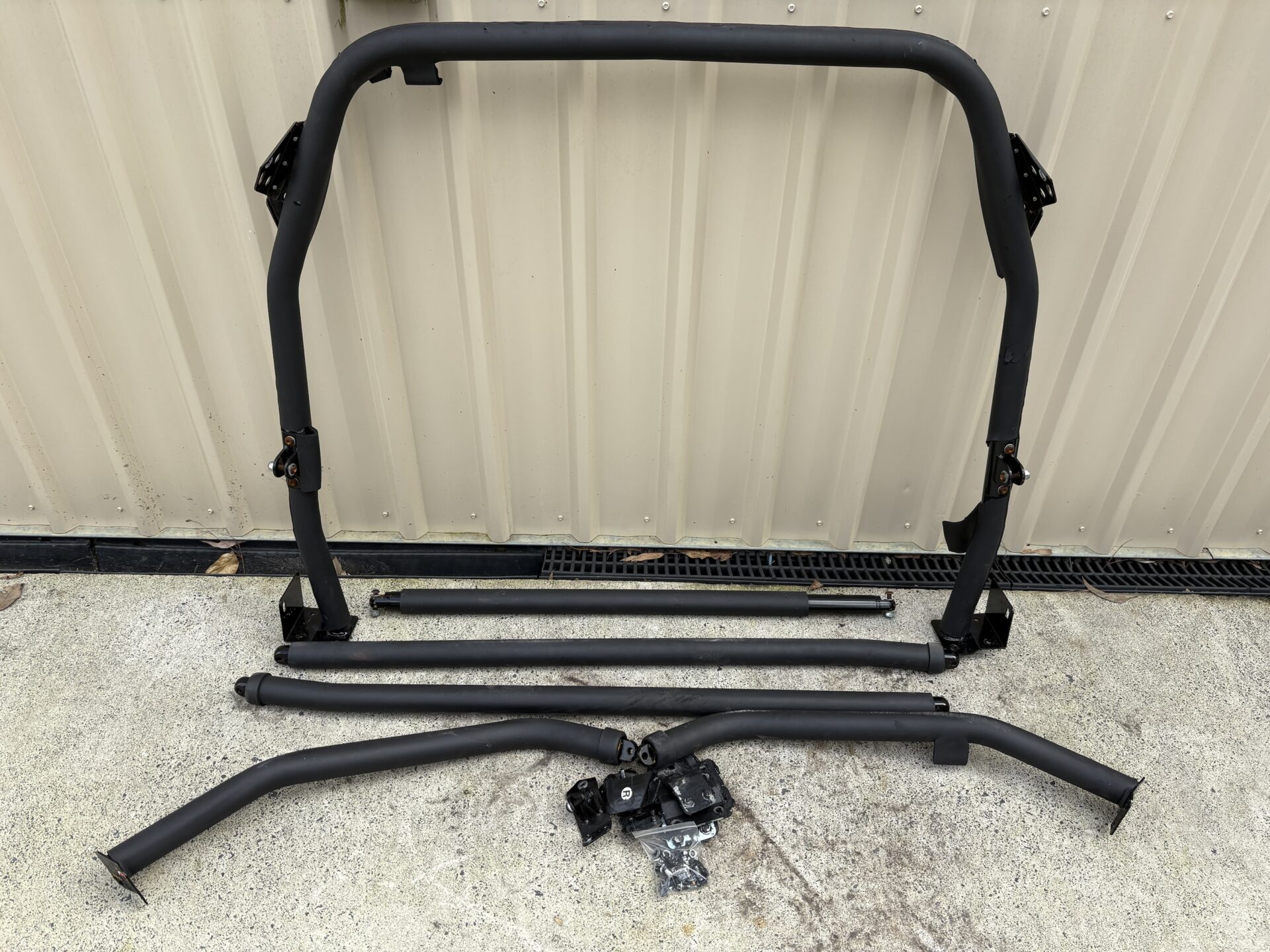 Kansai Service Roll Cage R32 Coupe - JDM Garage Australia