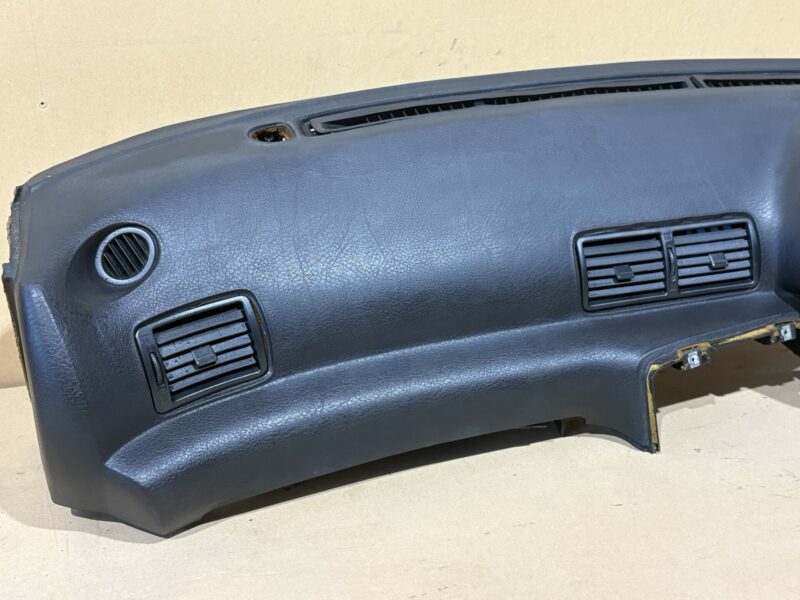 Nissan Skyline R32 Dash Pad - JDM Garage Australia